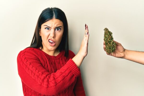 How to quit smoking cannabis (weed)? - DispenseroO